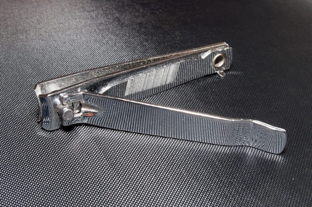 How to Clean & Oil Clippers in Under 5 Minutes - Barber Shave Kit